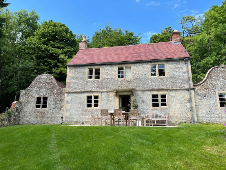 Review: Staying at Longleat Safari Park’s Deer Keeper’s House