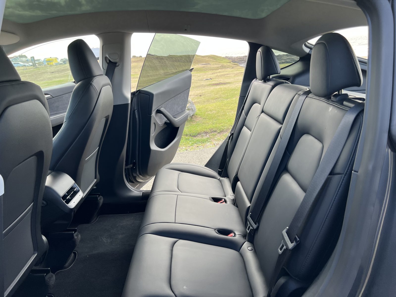 First drive of the Tesla Model Y Long Range 2022