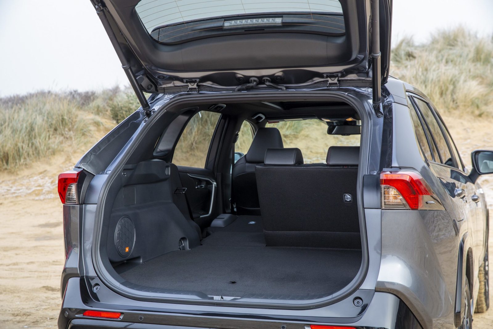 Review: Toyota RAV4 PHEV Dynamic