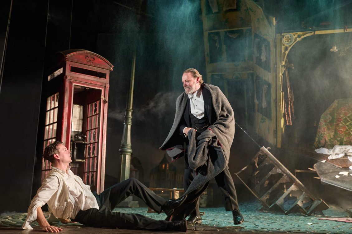 Review: An Inspector Calls at the New Theatre Cardiff