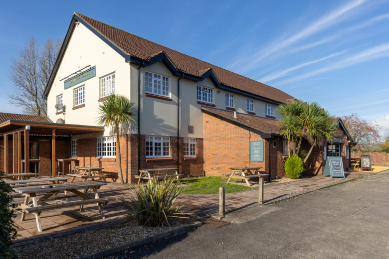 Bridgend pub reveals stunning new look following refurbishment