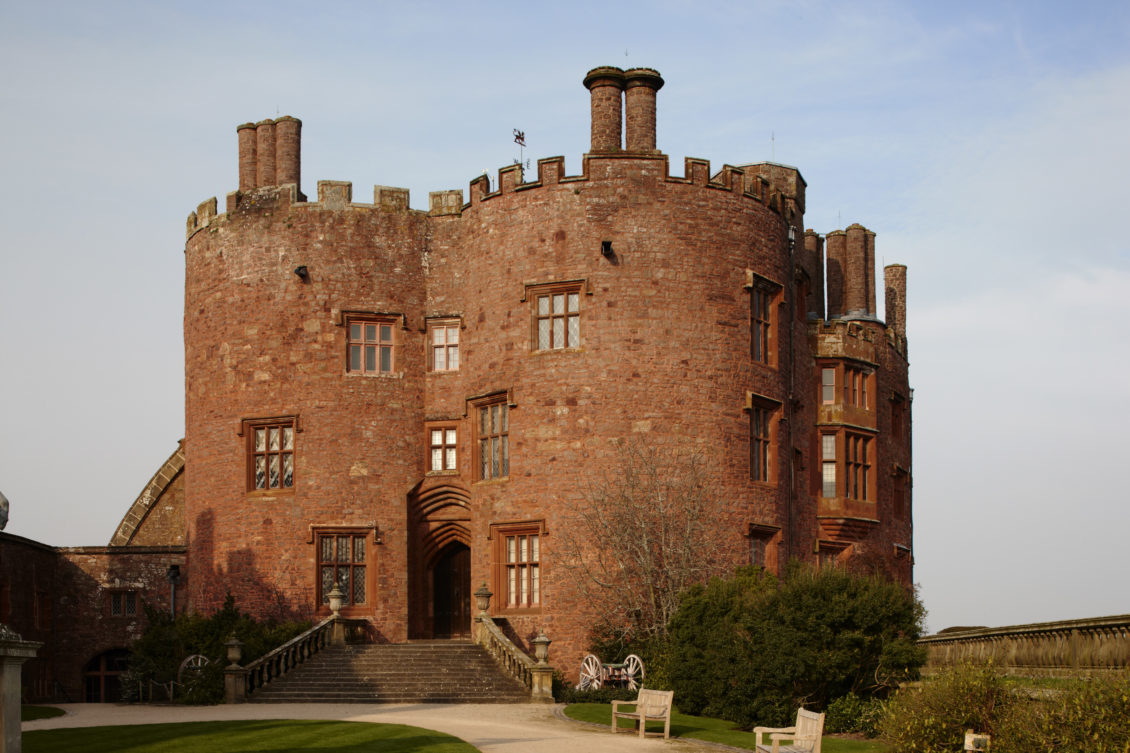 Famous textile artist chooses Powis Castle as location for exhibition