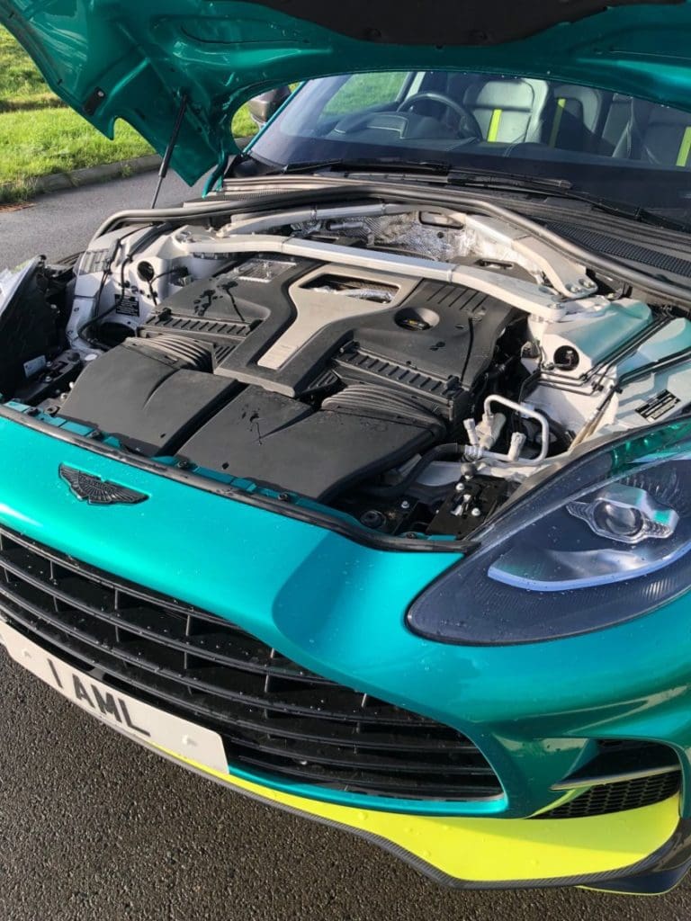 Behind the wheel of the Aston Martin DBX707 - Review