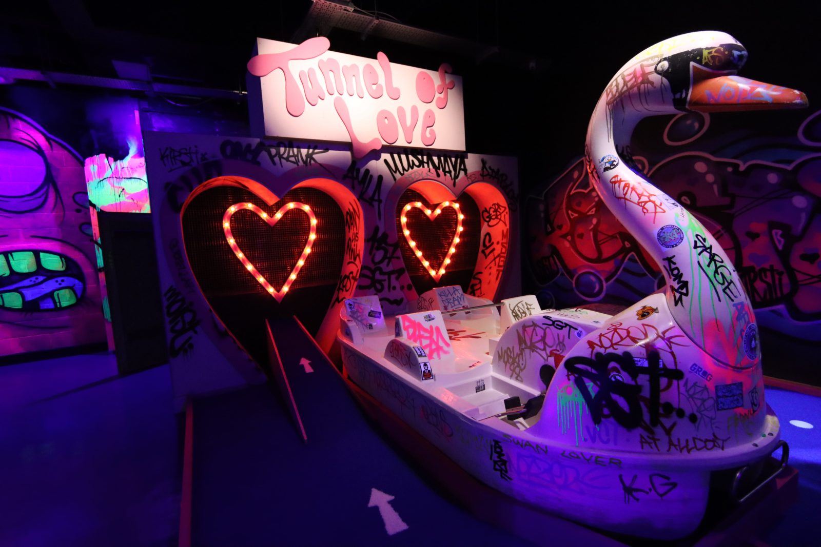 First look inside Golf Fang Cardiff as new crazy golf experience opens ...