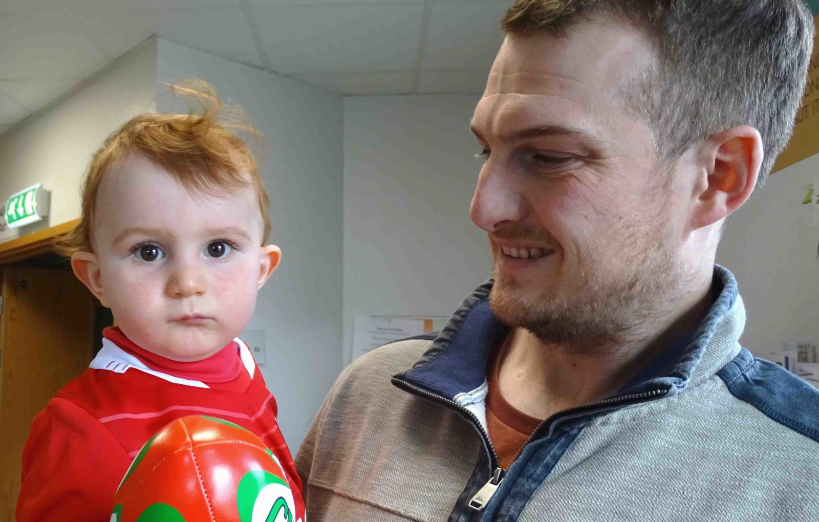 Dad who lost leg able to carry baby son again thanks to high-tech limb