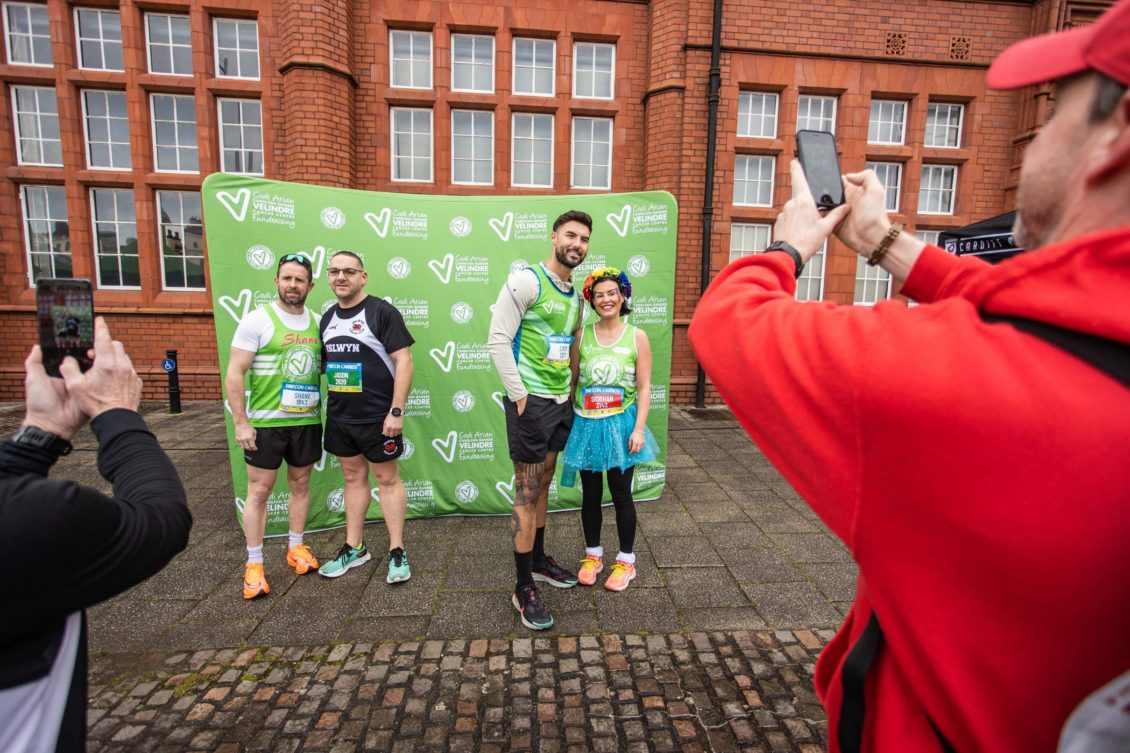 Thousands of runners turnout for Cardiff Bay 10K