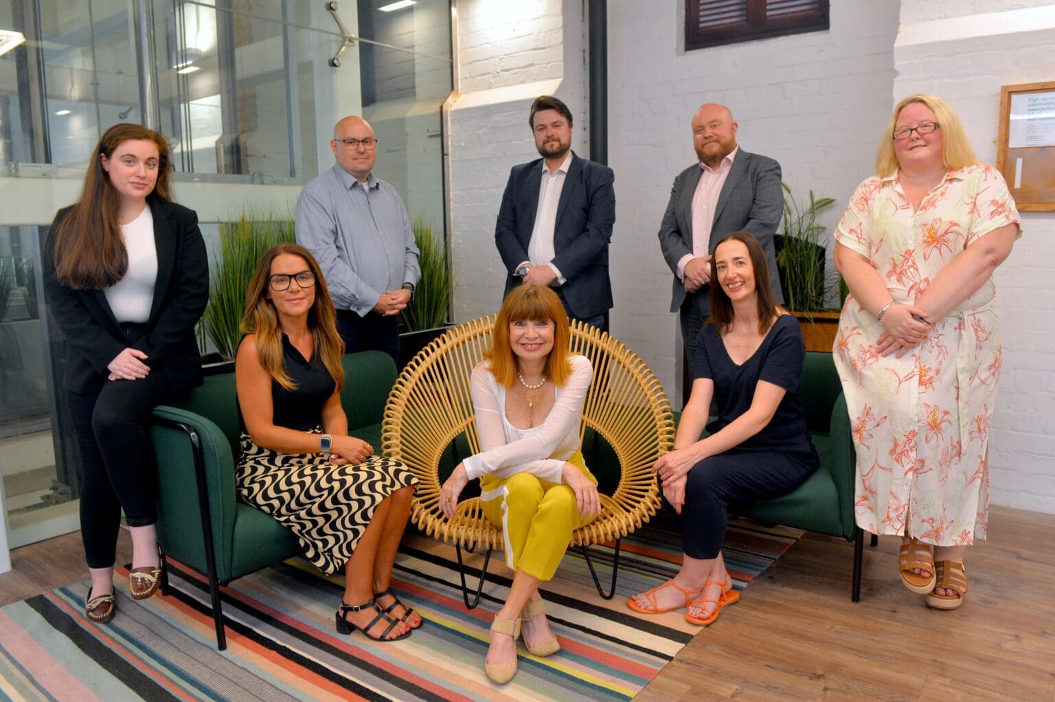 Awards shortlist celebrates Wales’ crucial helplines and contact centre ...