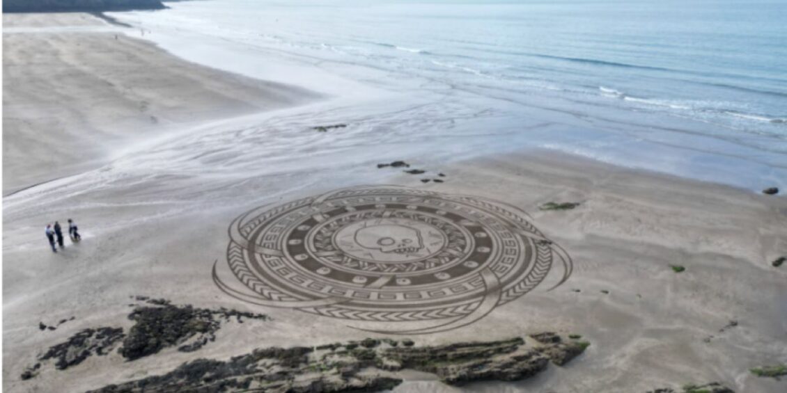 Mysterious UFO sand patterns appear on a Pembrokeshire beach