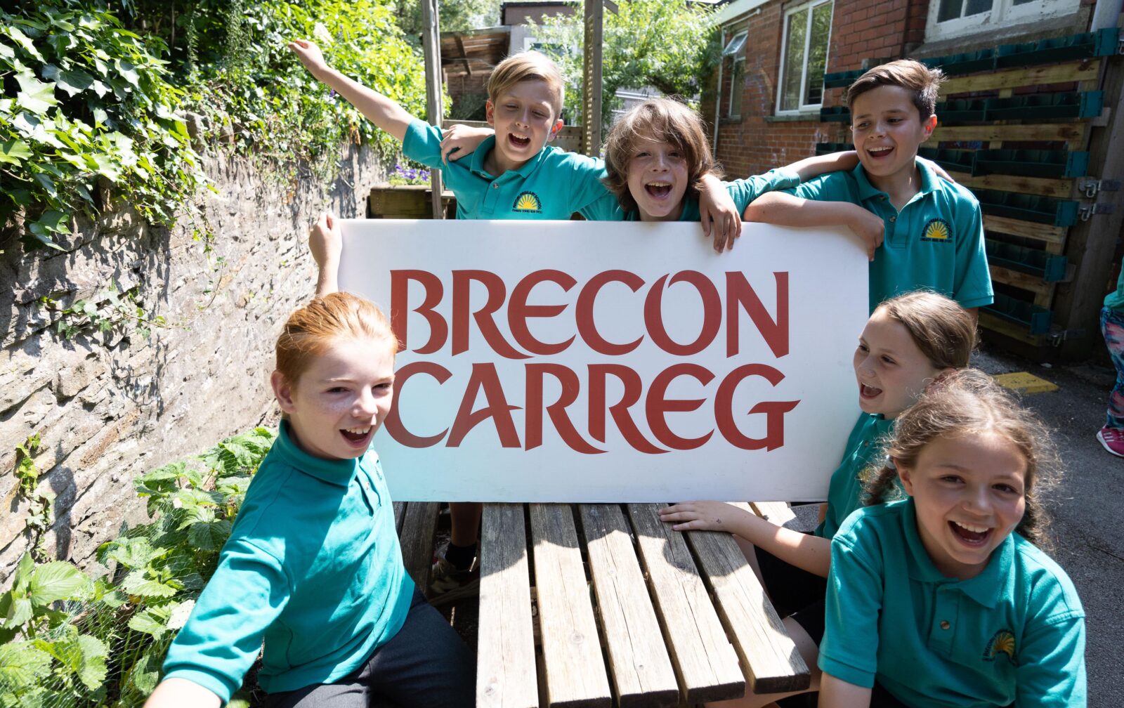 Children’s recycling drive returns to Brecon Carreg Cardiff Bay 10K