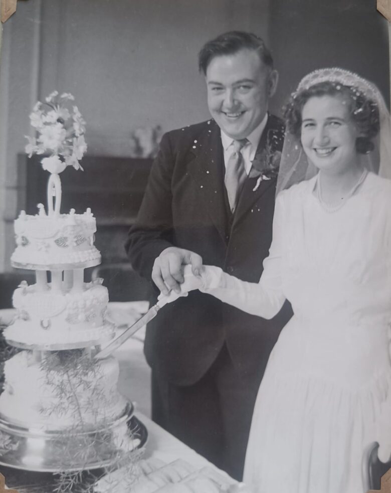Tributes to Elsie who died just days after 100th birthday party “fit ...