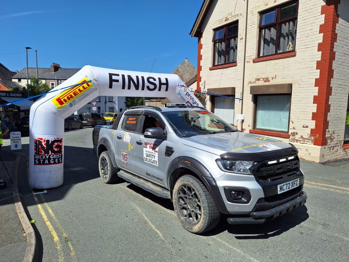Blaenau Gwent vehicle supplier returns to support iconic Welsh rally